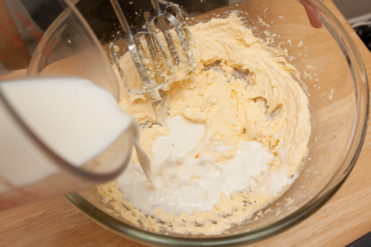 Adding the milk | Cake and Cookie Recipes